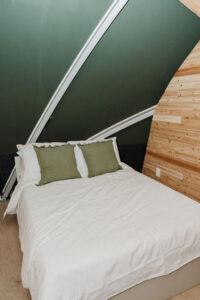 Glamping – Half Moon Lake Resort